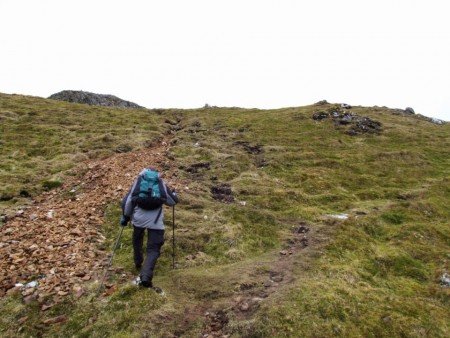 Walk up Aran Fawddwy and Aran Benllyn from Llanuwchllyn | Mud and Routes