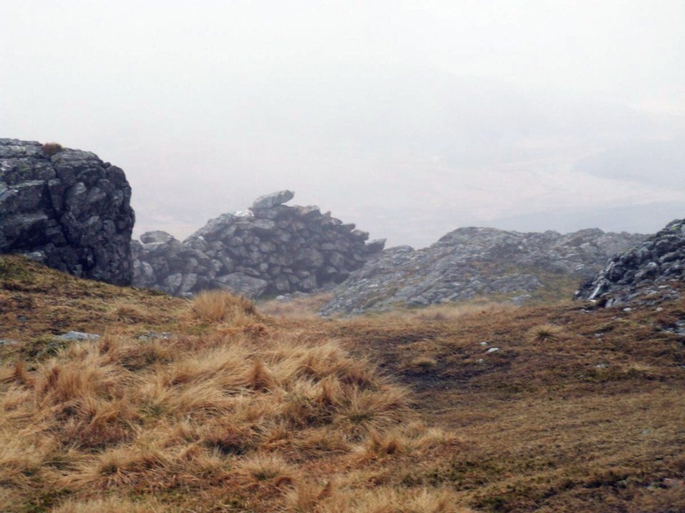 Walk up Aran Fawddwy and Aran Benllyn from Llanuwchllyn | Mud and Routes