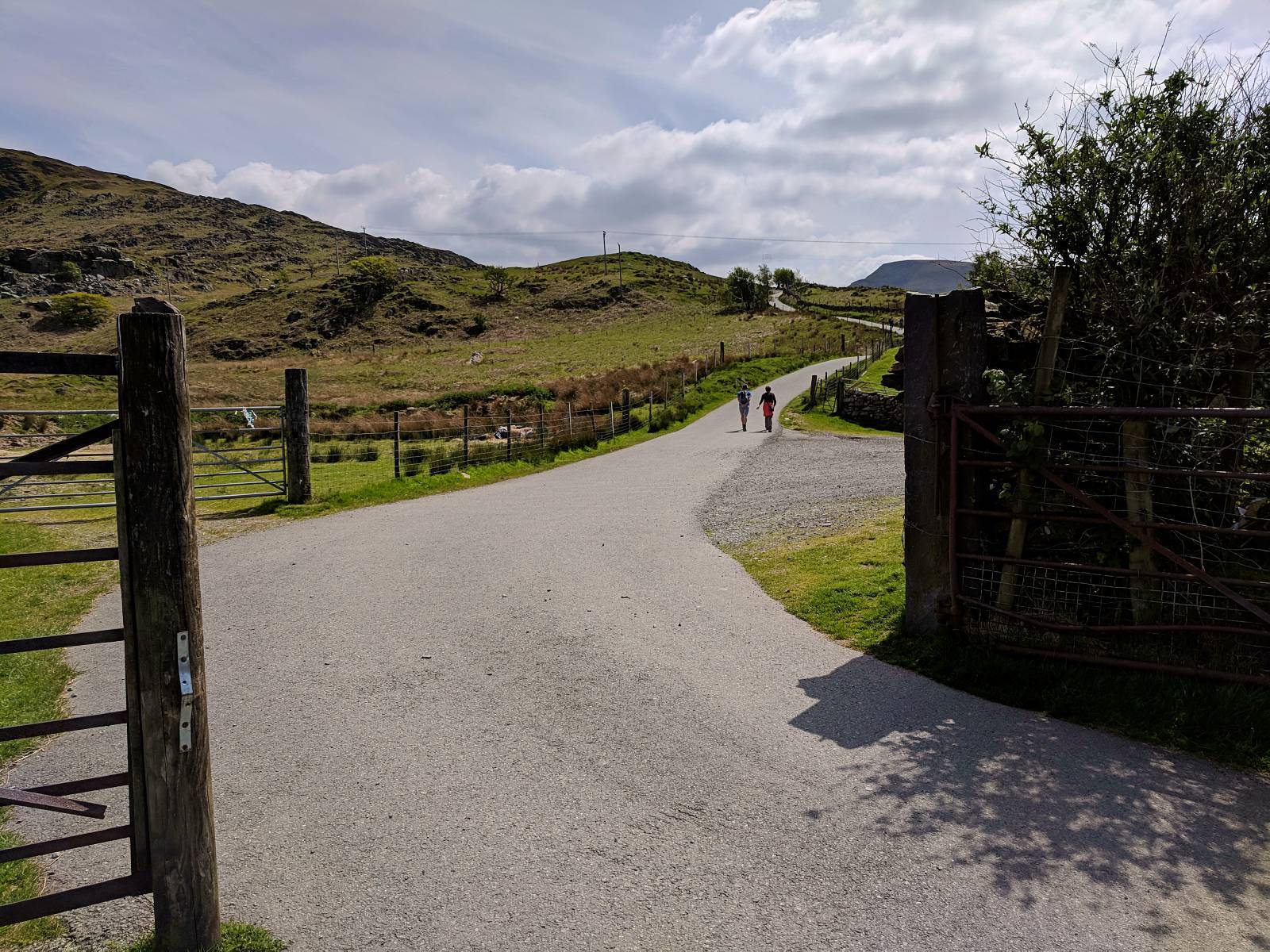 Walk up Snowdon via the Llanberis Path | Mud and Routes