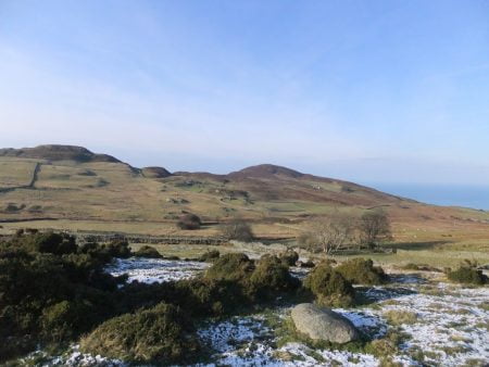 Walk up Tal y Fan from Llanfairfechan |Routes | Mud and Routes