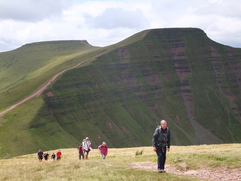 Pen y Fan and Brecon Beacons via the Cwm Llwch horseshoe walk | Mud and ...