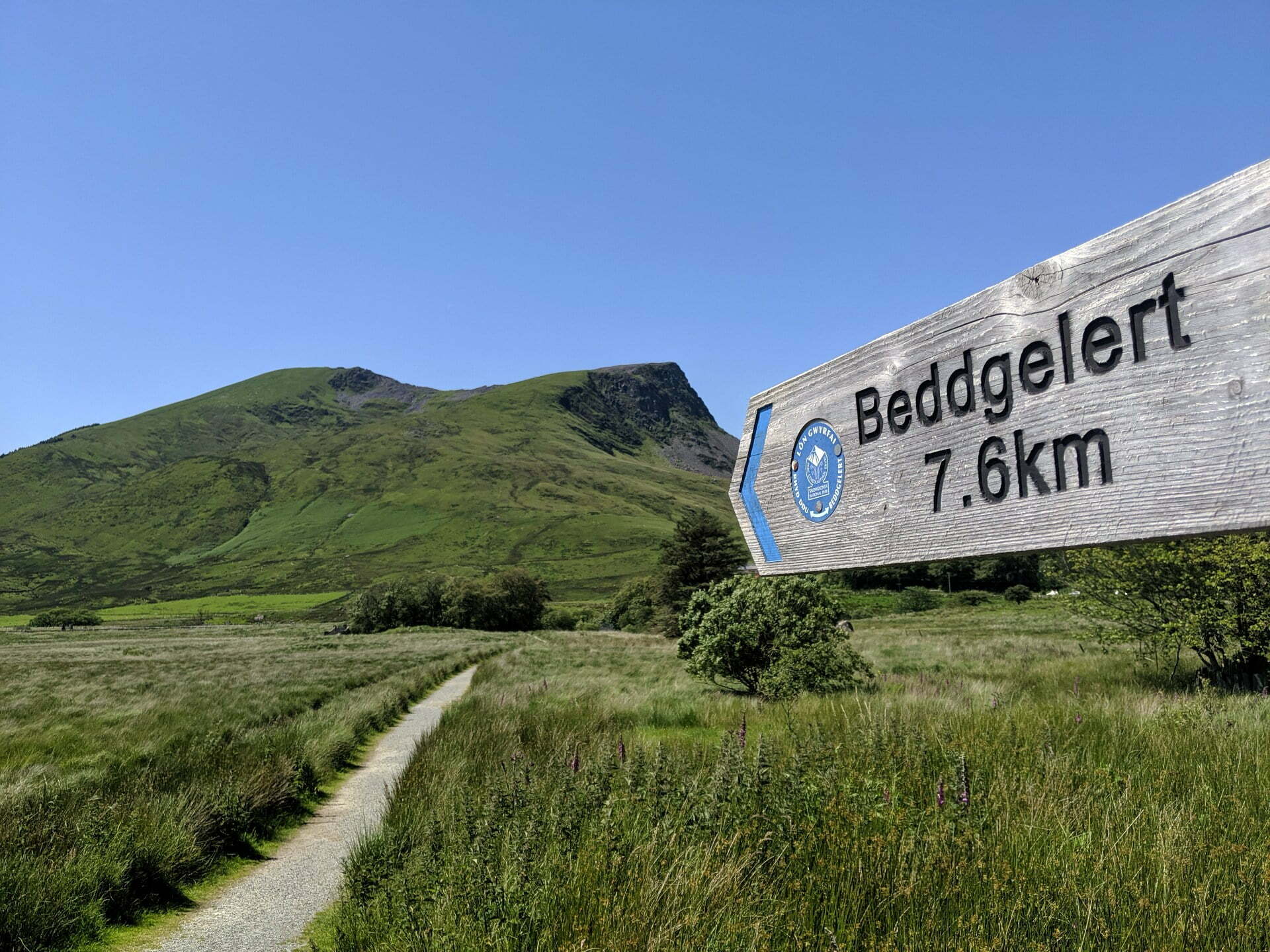 Llyn y Gader Walk from Rhyd Ddu | Walks in Snowdonia National Park