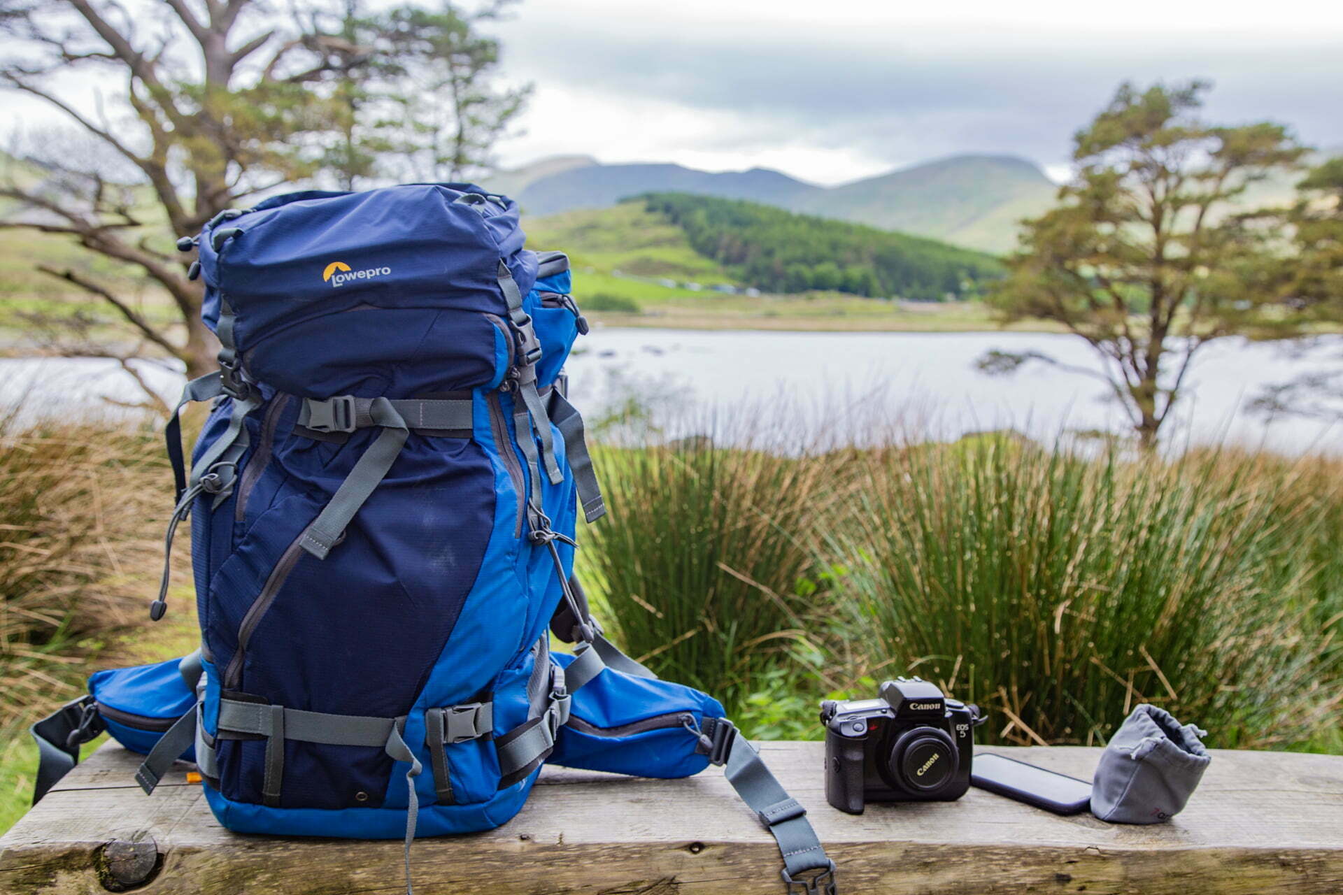 Lowepro Powder Backpack 500 AW Review | Outdoor Gear Reviews | Mud and ...